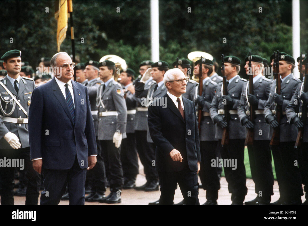 Federal german army 1980s hi-res stock photography and images - Alamy