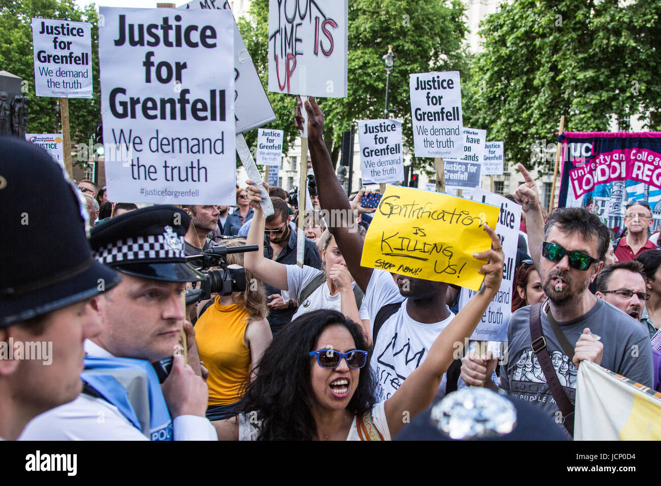 Justice for grenfell victims hi-res stock photography and images - Alamy