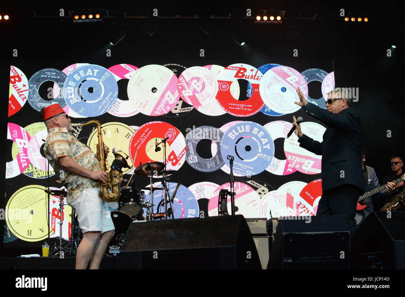 Eden concert hi-res stock photography and images - Alamy