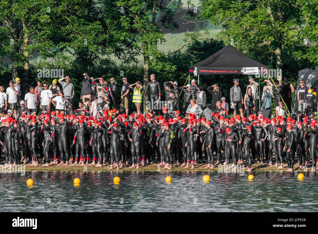1500 meters men hi-res stock photography and images - Alamy