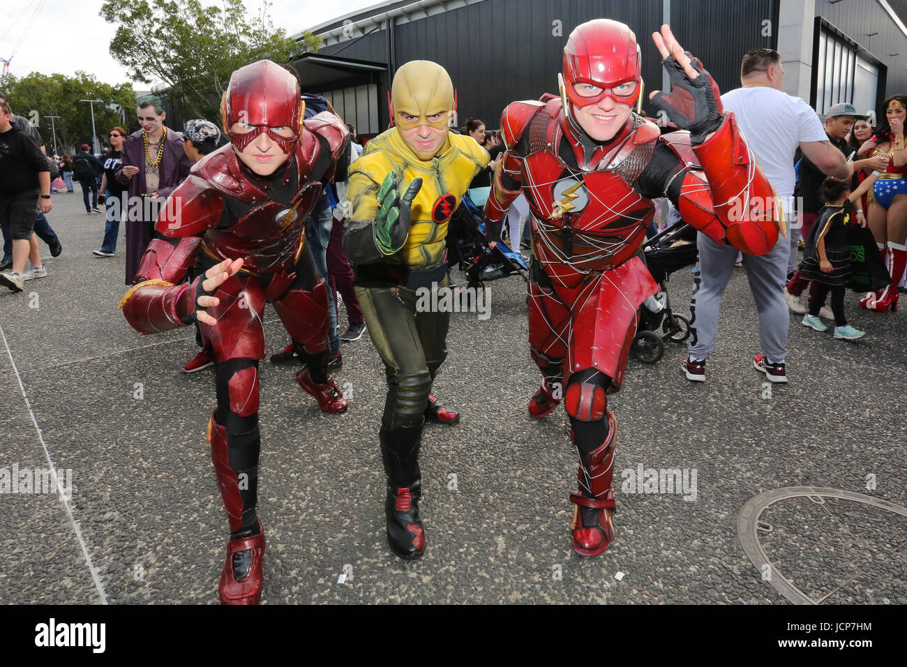 Australian fans dress up hi-res stock photography and images - Alamy