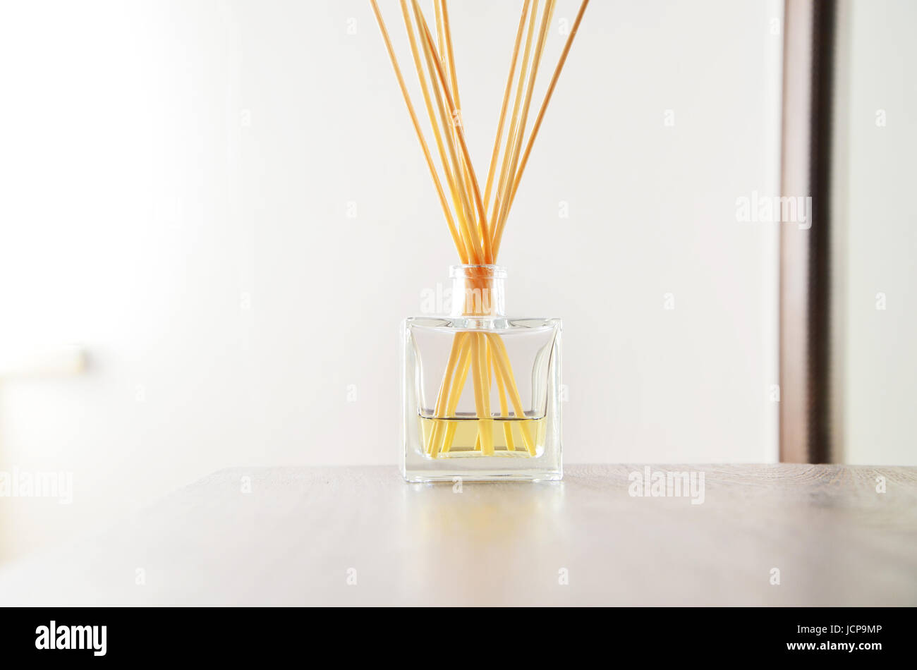 Refresher hi-res stock photography and images - Alamy