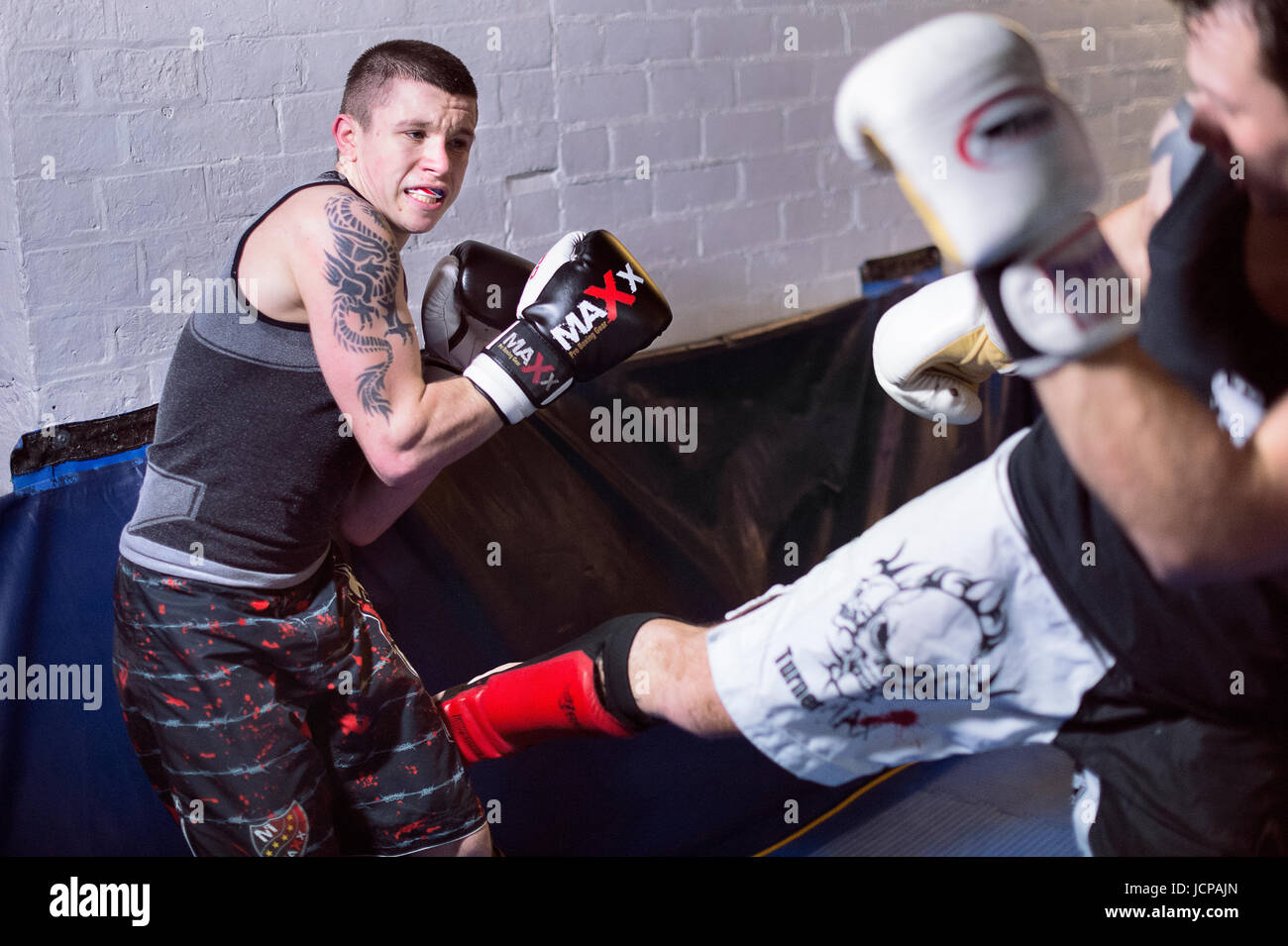 English mma hi-res stock photography and images - Alamy