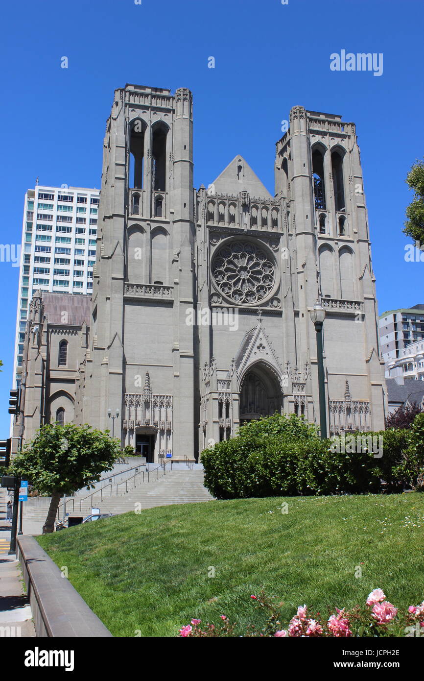 Grace cathedral san francisco hi-res stock photography and images - Alamy
