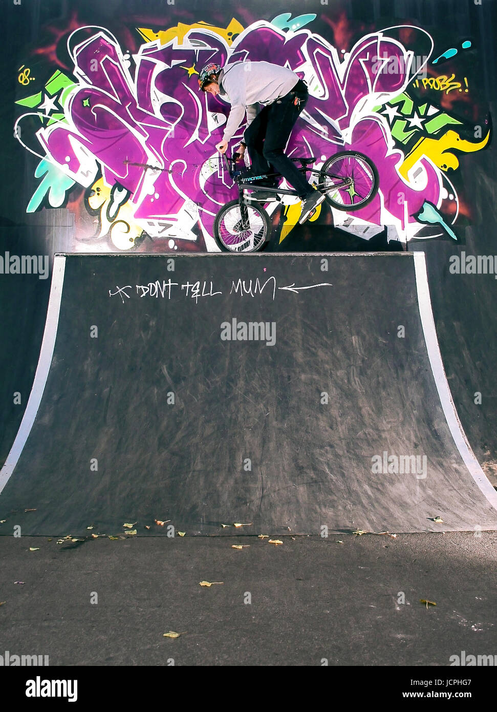 A BMXer does a trick Stock Photo - Alamy