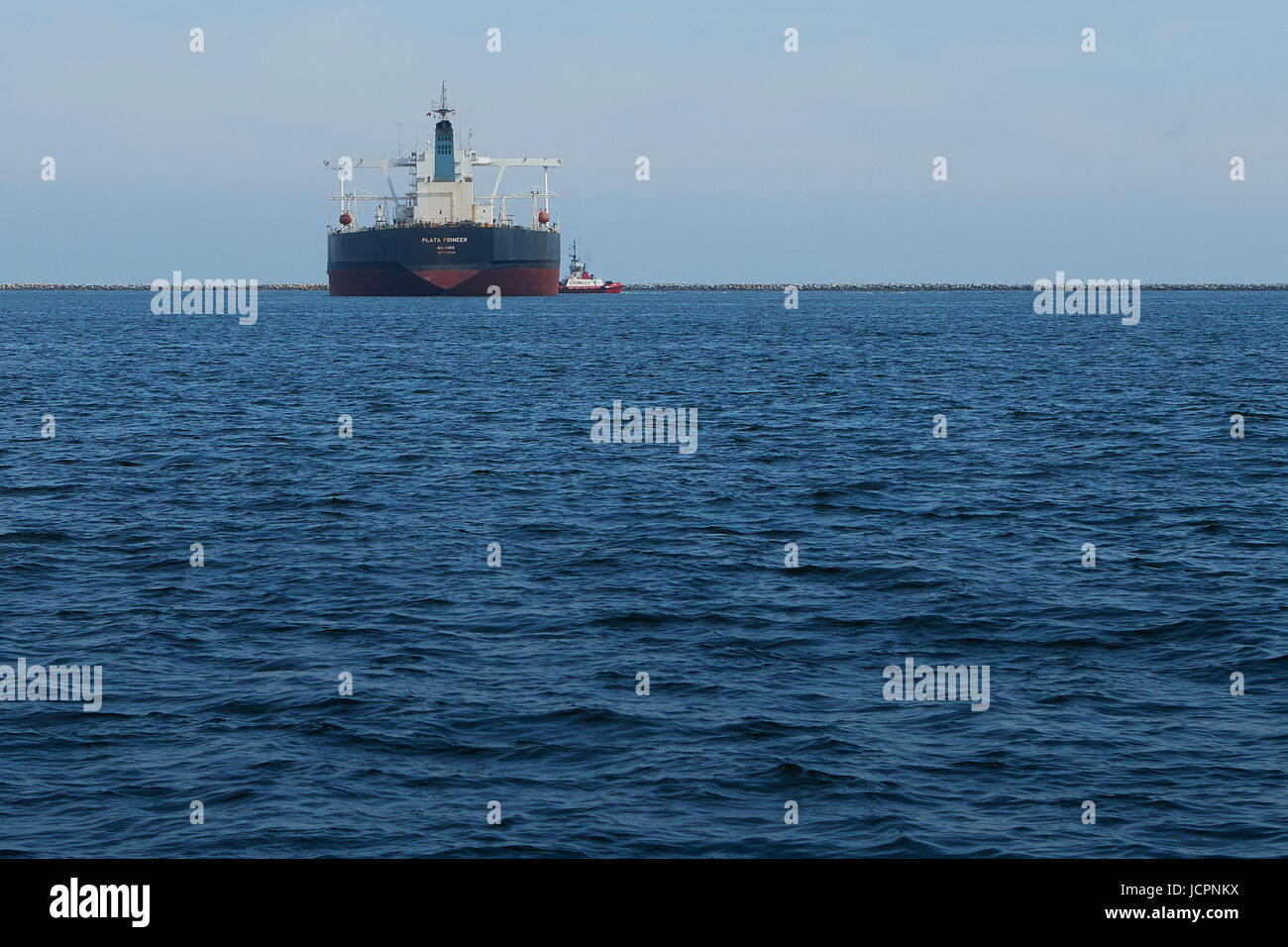 Mooring super tankers hi-res stock photography and images - Alamy