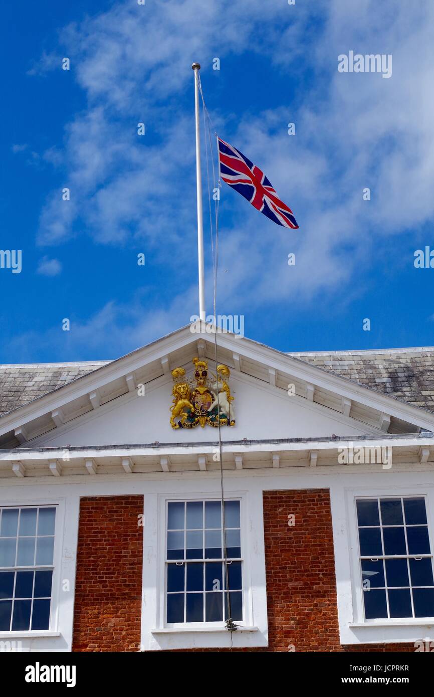 The customs house visitor centre exeter hi-res stock photography and ...