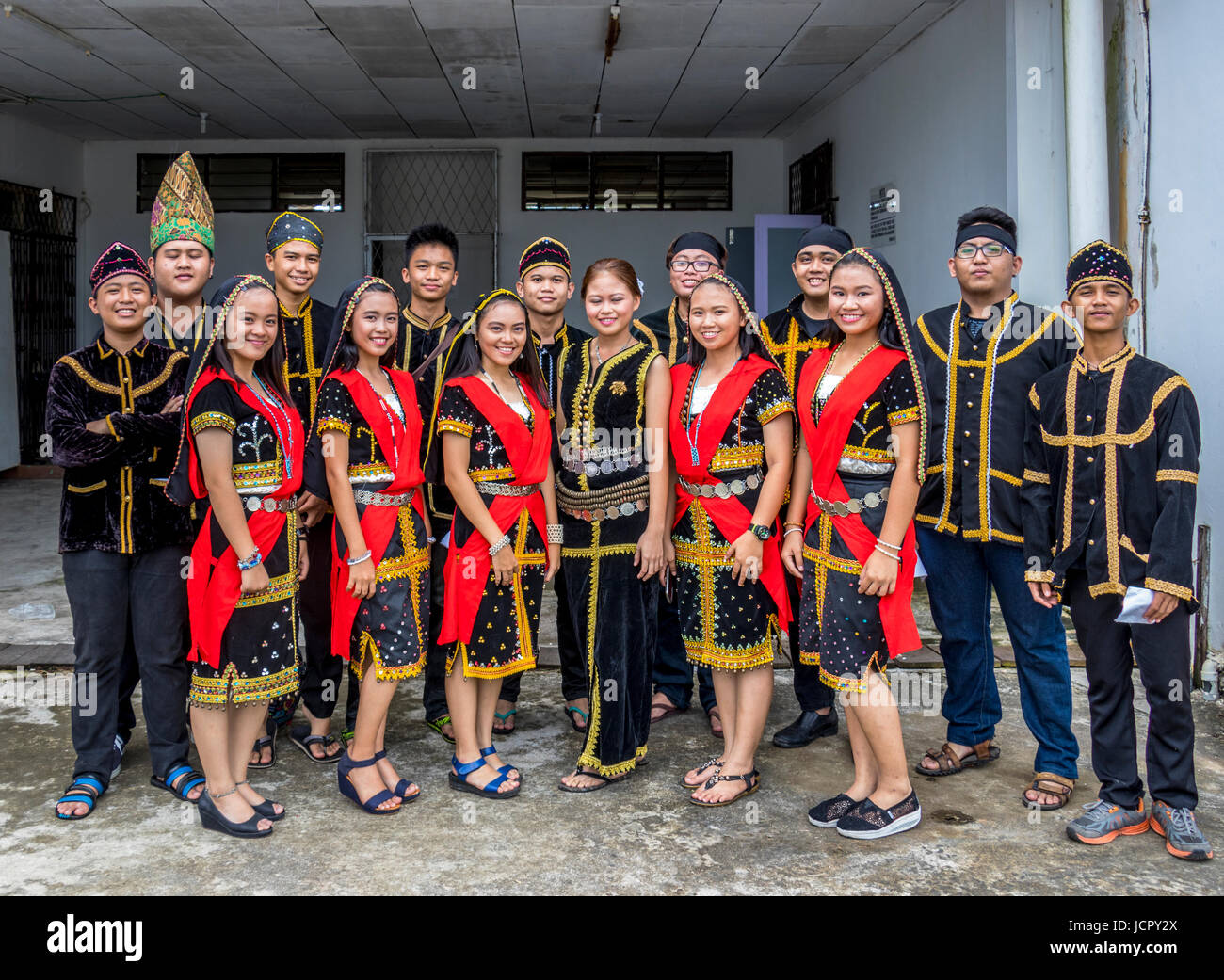 Gathering of the various karazan groups in the area of Sipitang as they ...