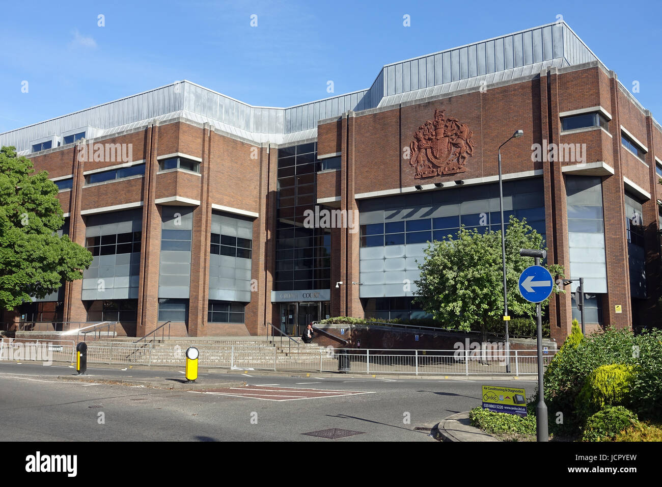 London crown court hi-res stock photography and images - Alamy