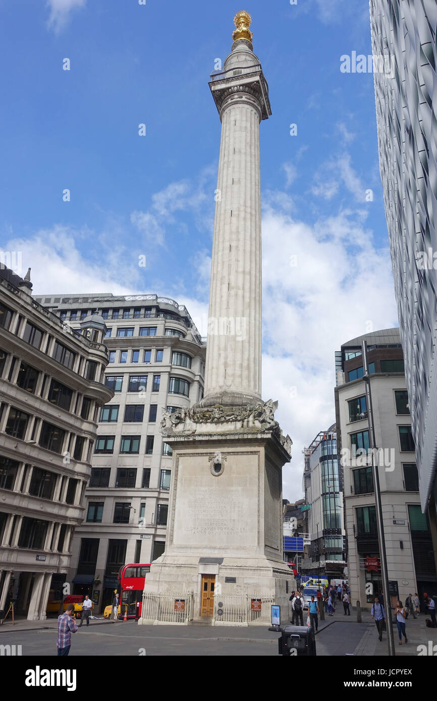 The monument of london hi-res stock photography and images - Alamy