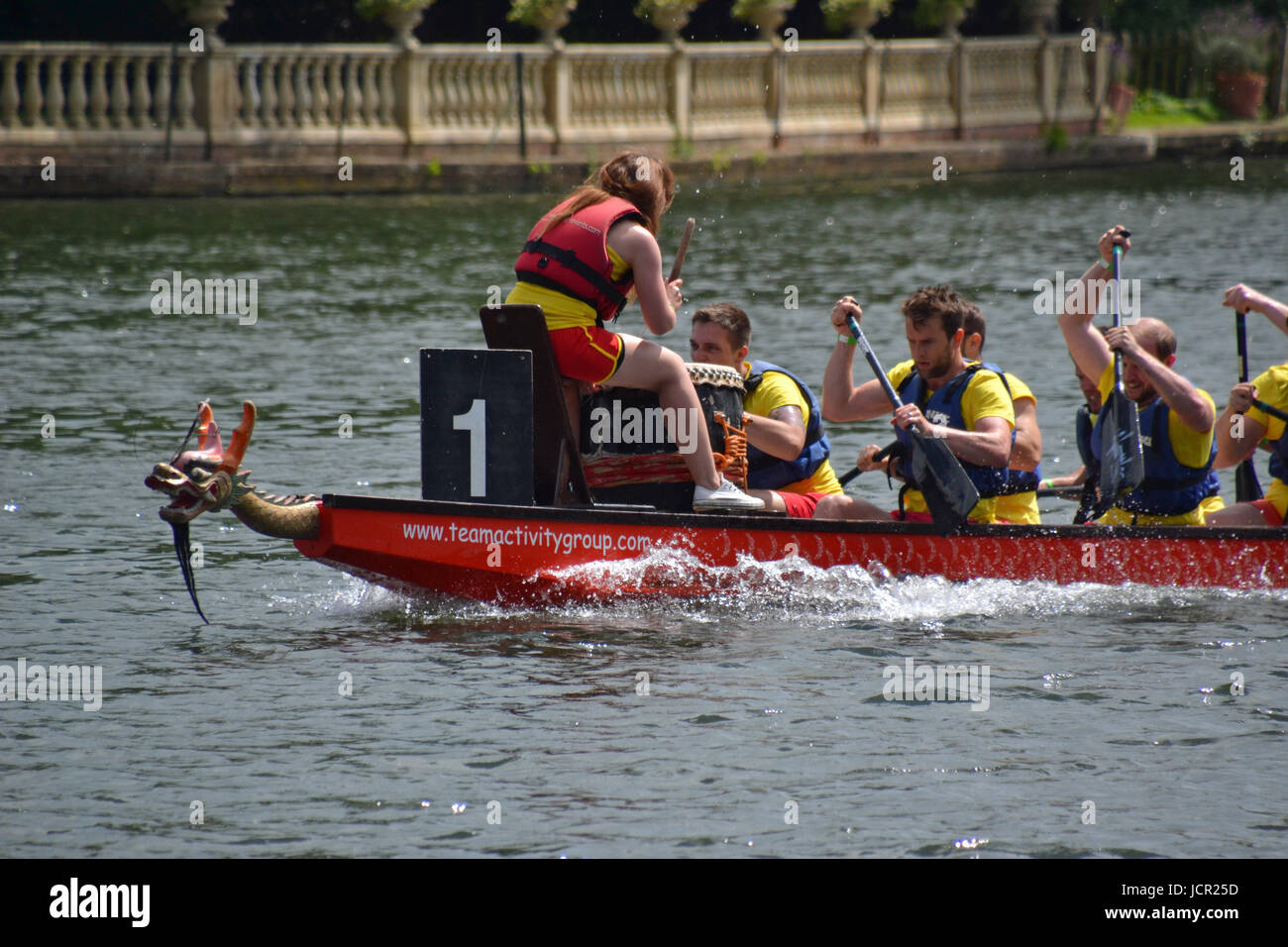 Dragon boat racing thames hi-res stock photography and images - Alamy