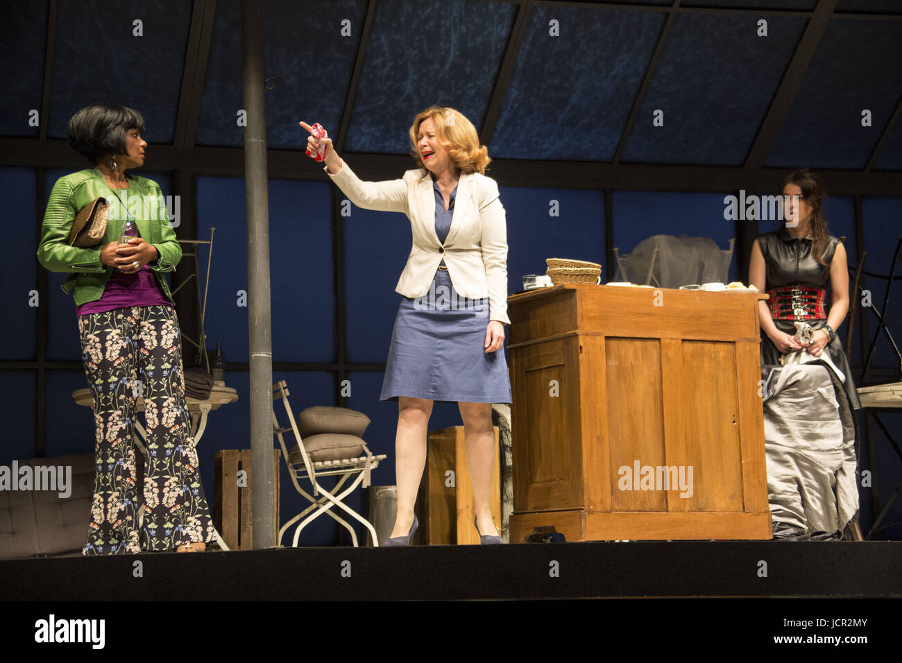 Hundewetter hi-res stock photography and images - Alamy