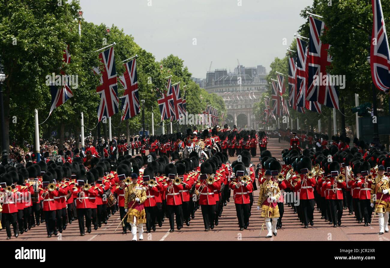 The Royal procession makes its way up The Mall from Horse Guards Parade ...