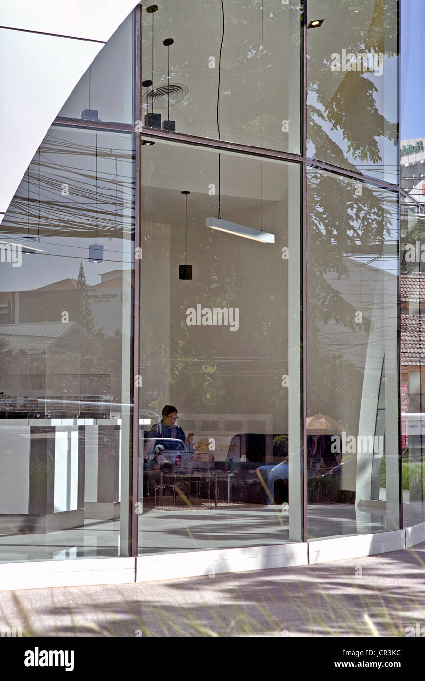 Man working alone in a modern office Stock Photo - Alamy