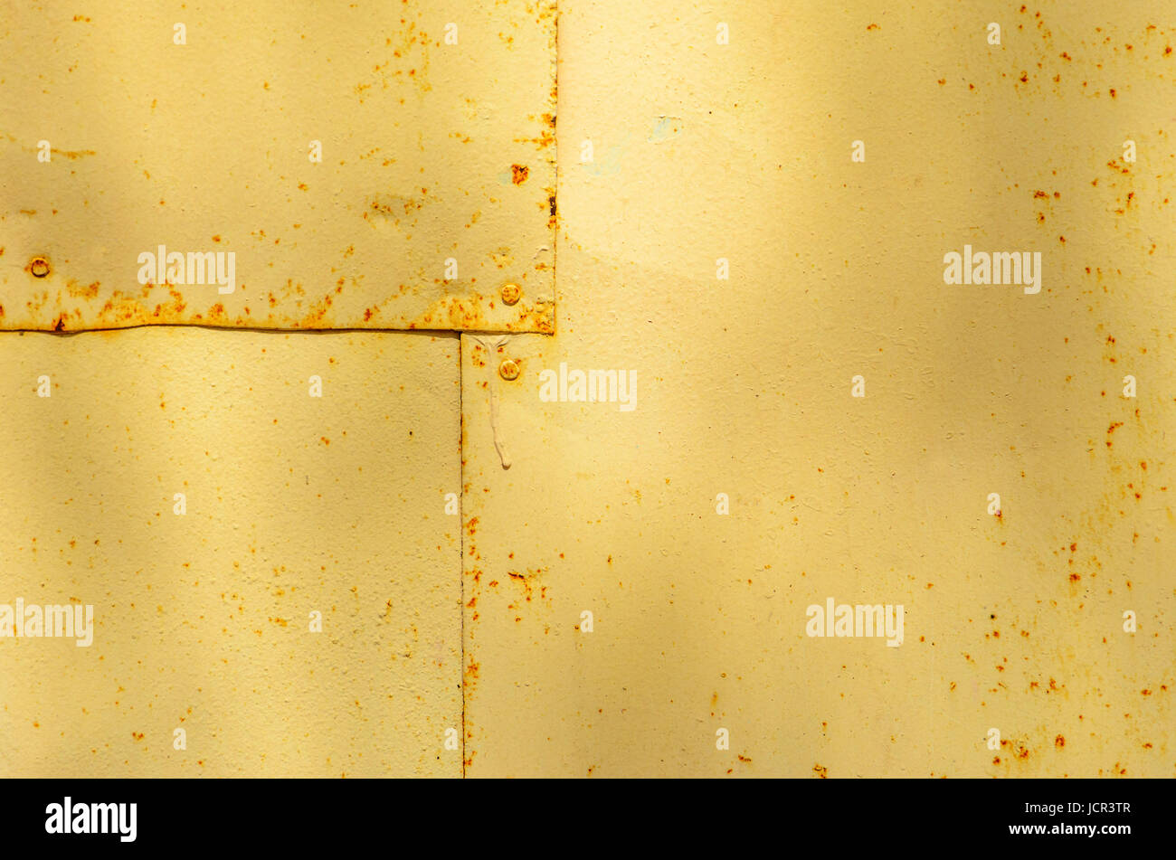 Cracked sheet metal texture. Rusted surface. Sheet metal joints Stock ...