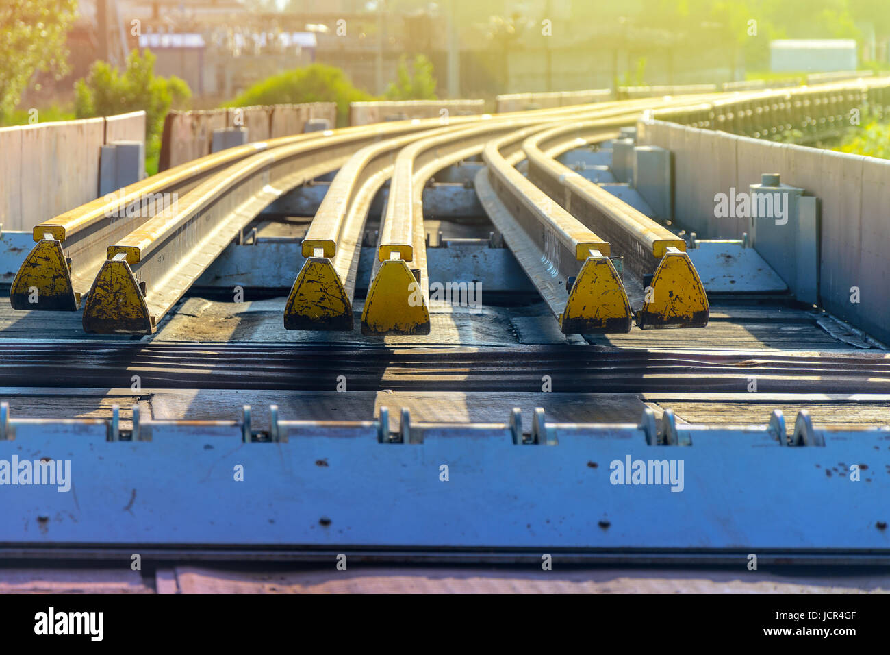 Railhead elements. Transportation of long new rails on a freight car ...