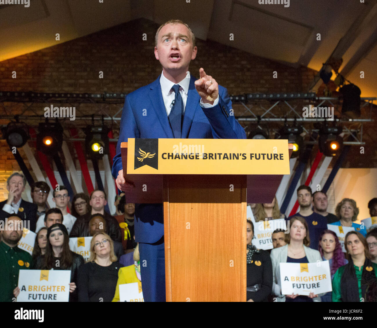 Liberal Democrats launch manifesto for 2017 General election at The ...