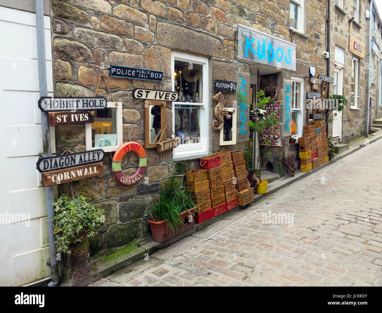 Cornish souvenirs hi-res stock photography and images - Alamy