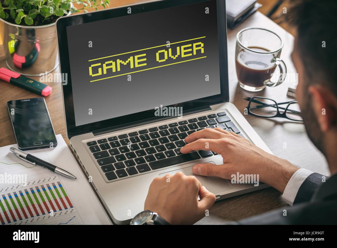 Game over video game hi-res stock photography and images - Alamy