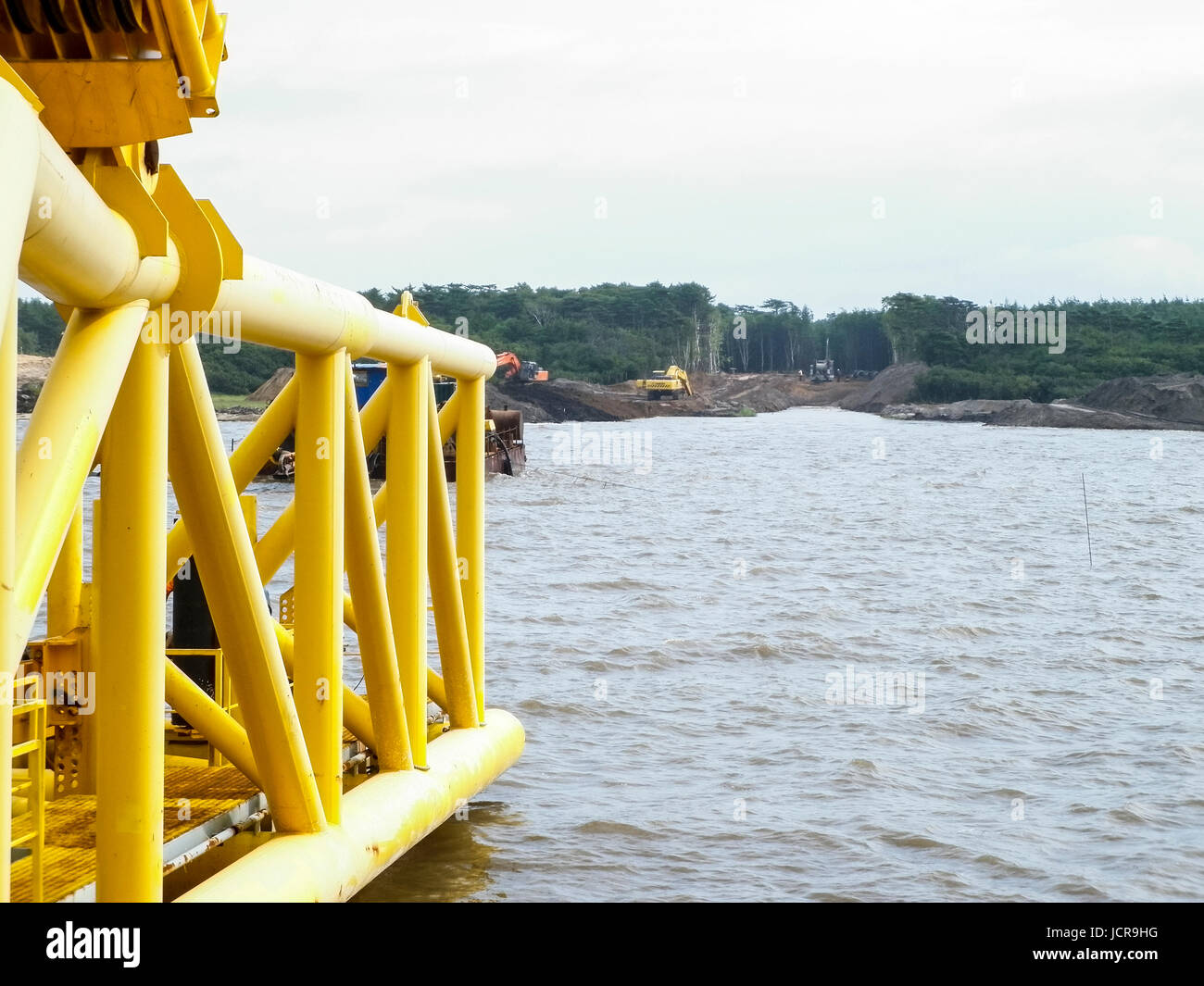Descent of the pipeline to a bottom exhausting with the pipelaying ...