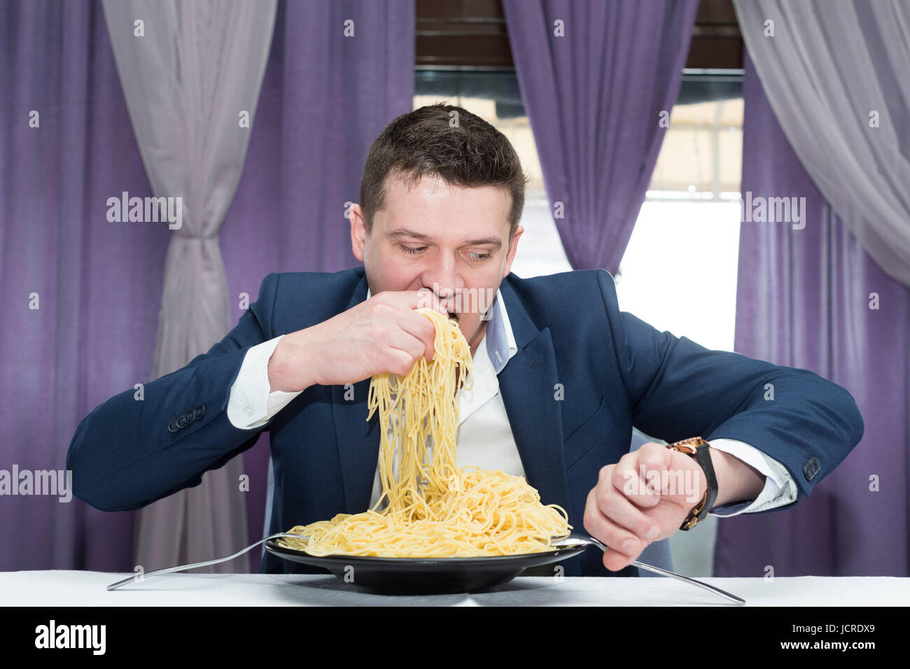 Large Portion Pasta Stock Photos & Large Portion Pasta Stock Images - Alamy