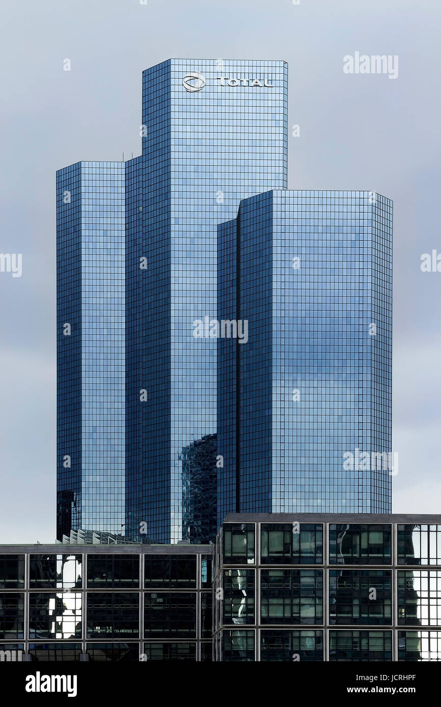 PARIS - MARCH 2014; La Defense financial district in Paris Stock Photo ...