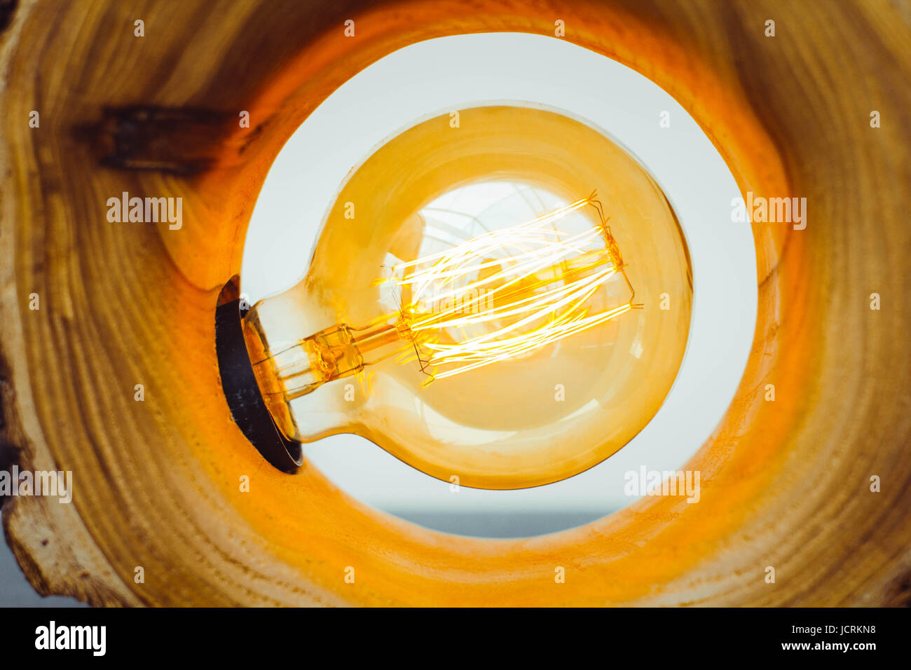Old light bulb stuck hi-res stock photography and images - Alamy