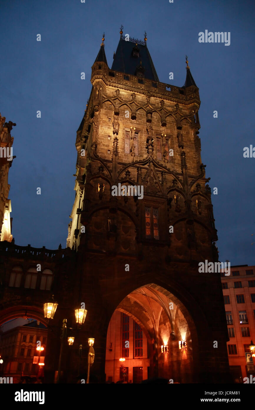 Classical gothic architecture hi-res stock photography and images - Alamy