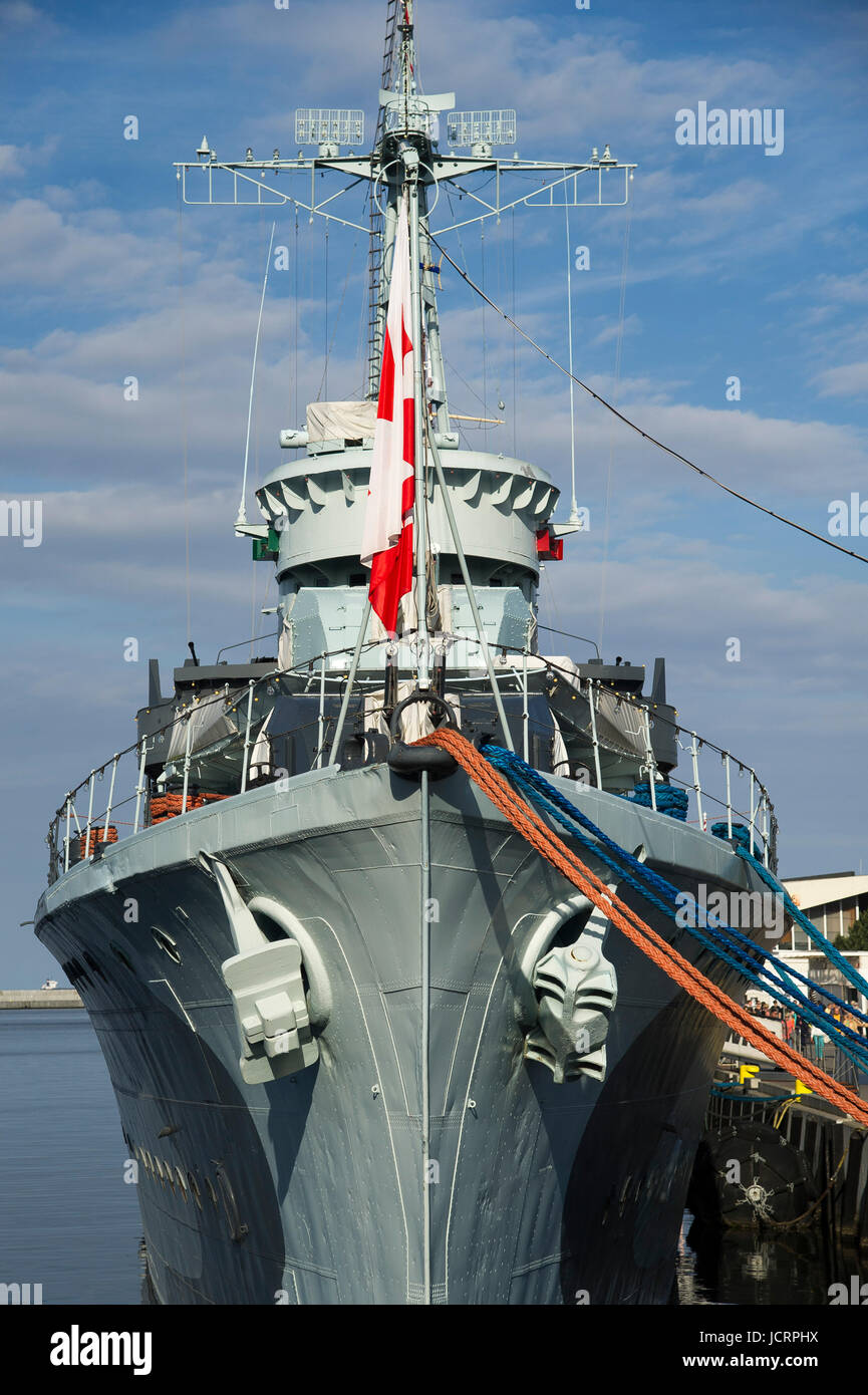 Polish navy wwii destroyer hi-res stock photography and images - Alamy
