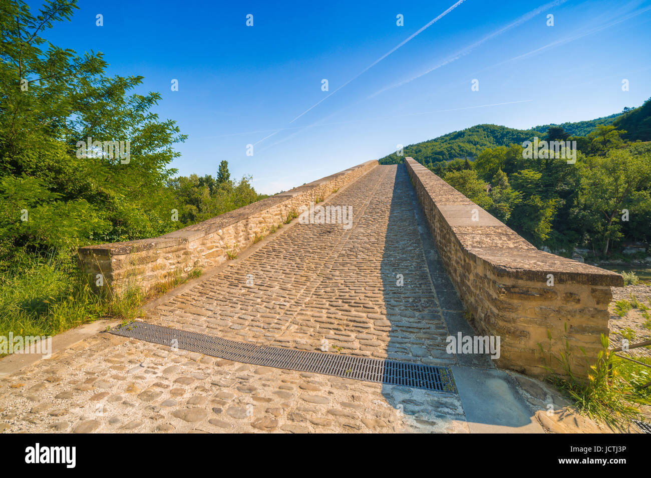 steep ramp of Renaissance single-span bridge near Bologna Stock Photo ...