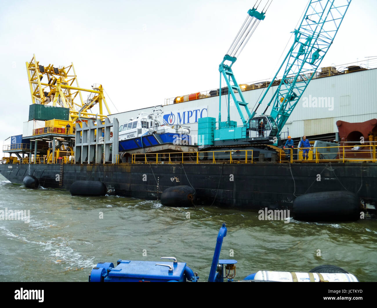 Pipelaying Barge High Resolution Stock Photography and Images - Alamy