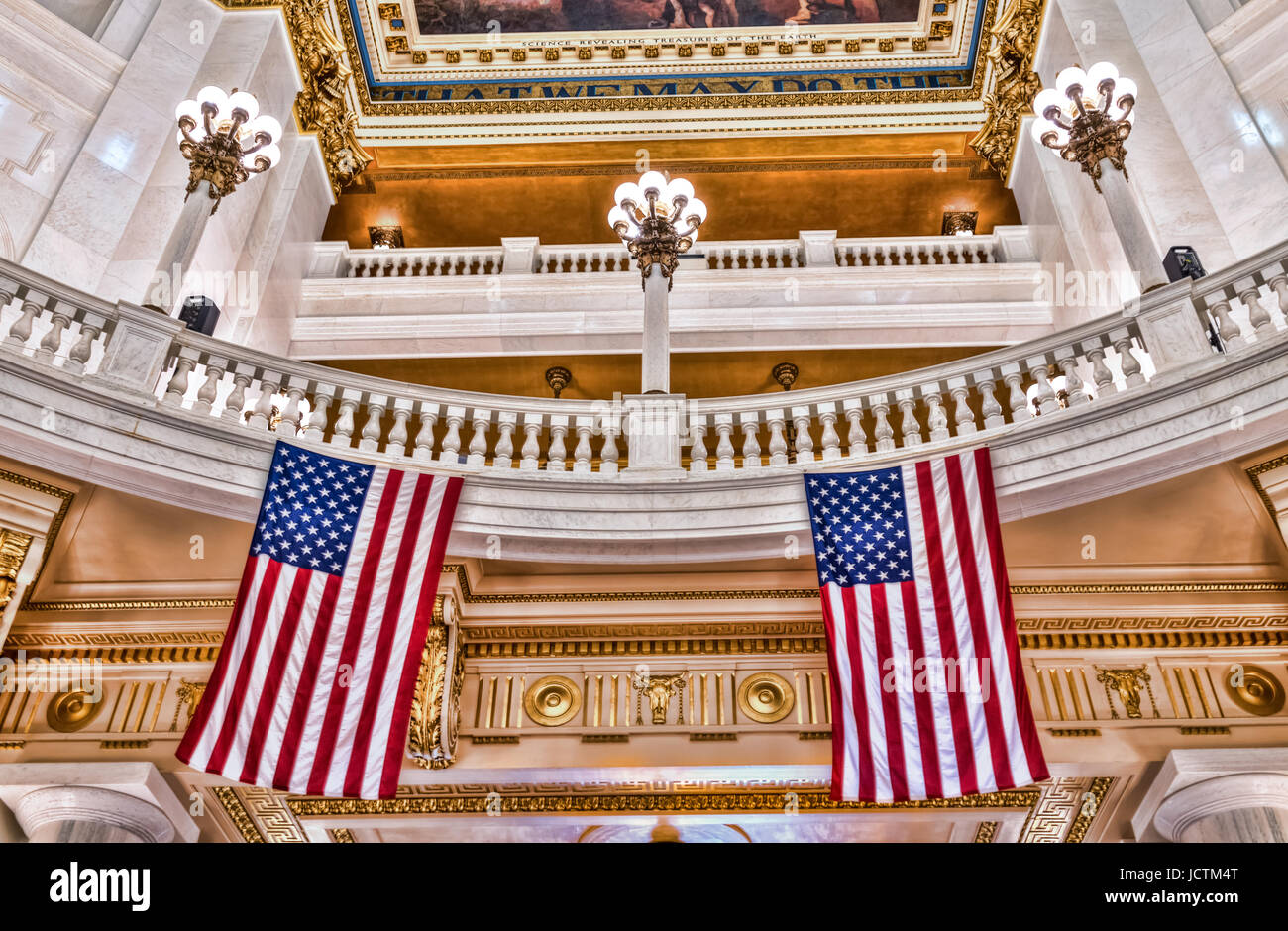 Pennsylvania state capitol flags hi-res stock photography and images ...