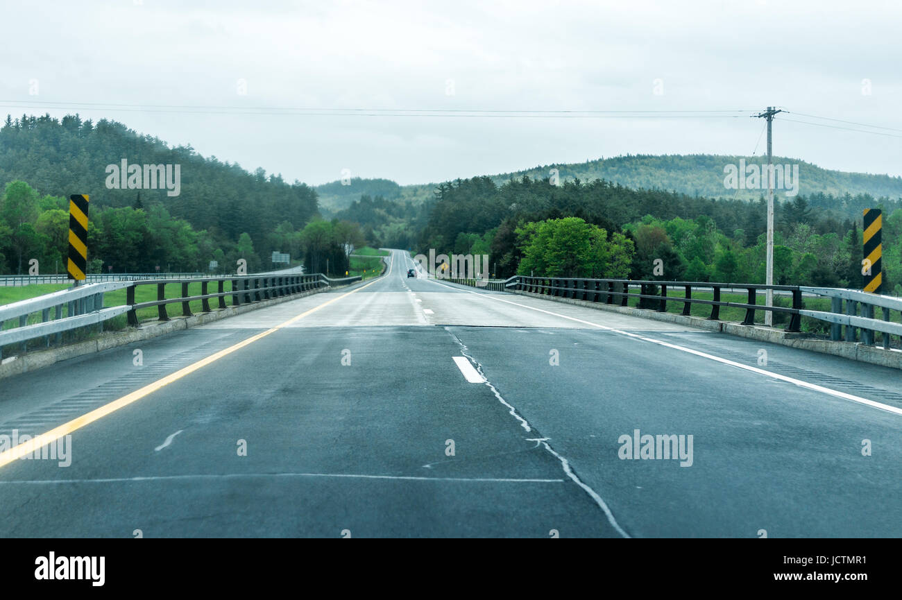 Road sign state highway 87 hi-res stock photography and images - Alamy