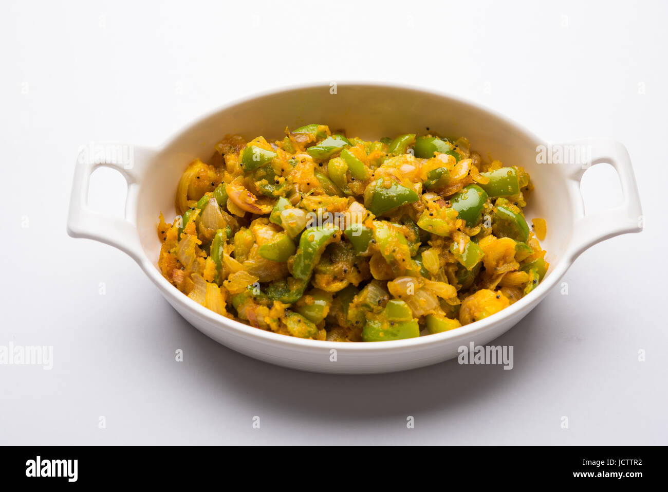 Shimla mirch sabji hi-res stock photography and images - Alamy