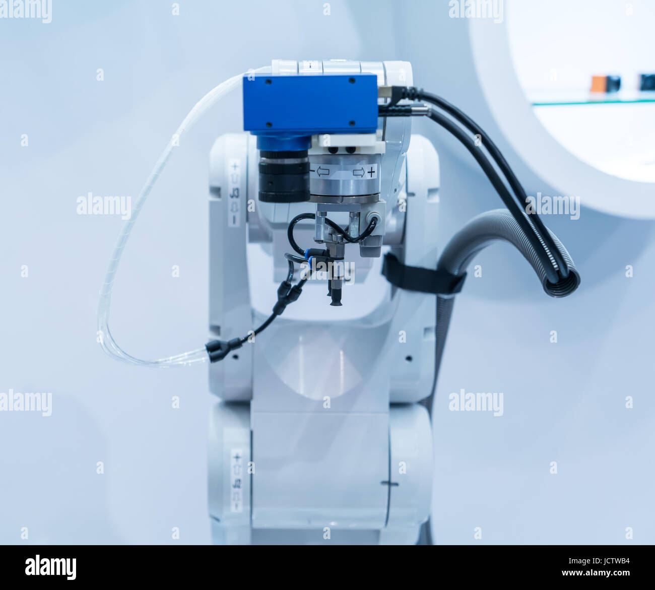 robotic hand machine tool at industrial manufacture factory Stock Photo ...