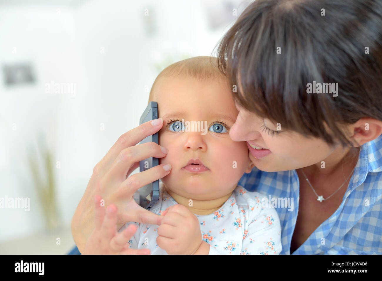 Mum shouting child hi-res stock photography and images - Alamy
