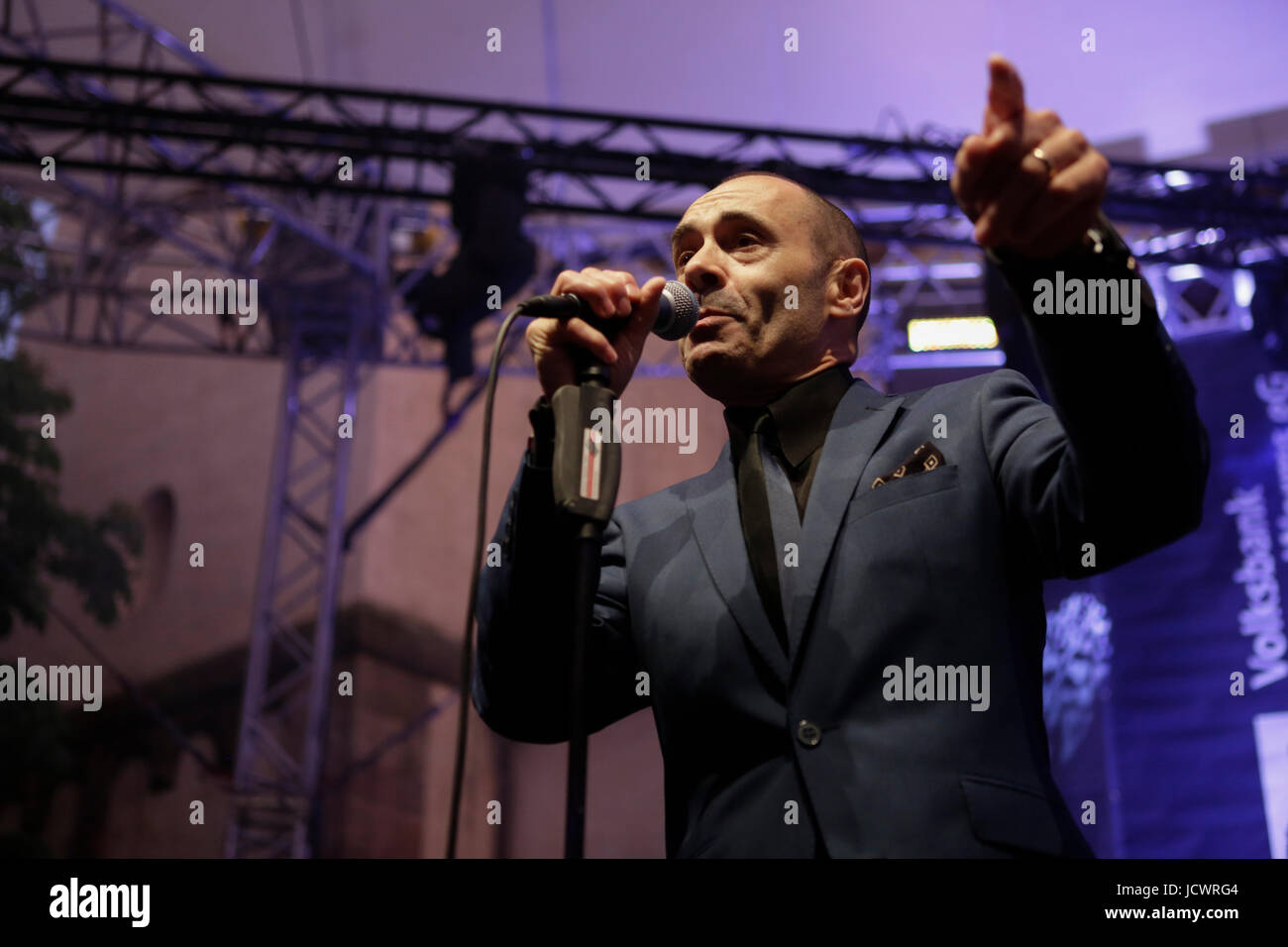 Worms, Germany. 16th June, 2017. Lead singer Mark Reilly from the UK ...