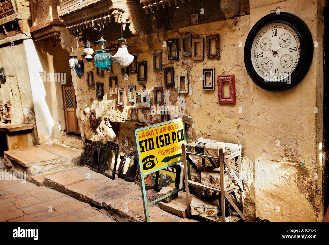 Rustic store front hi-res stock photography and images - Alamy