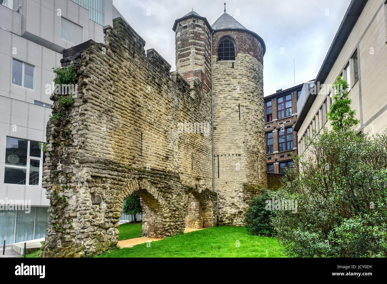 Ruin of the old medieval city wall and Anneessens Tower, Brussels ...