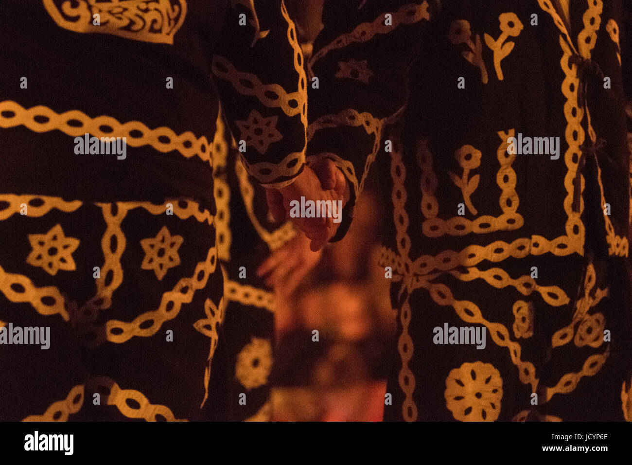 Cetina, Spain. 19th May, 2017. Detail of the hand of the dancers during ...