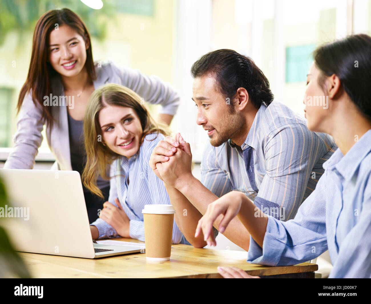 Multinational company hi-res stock photography and images - Alamy
