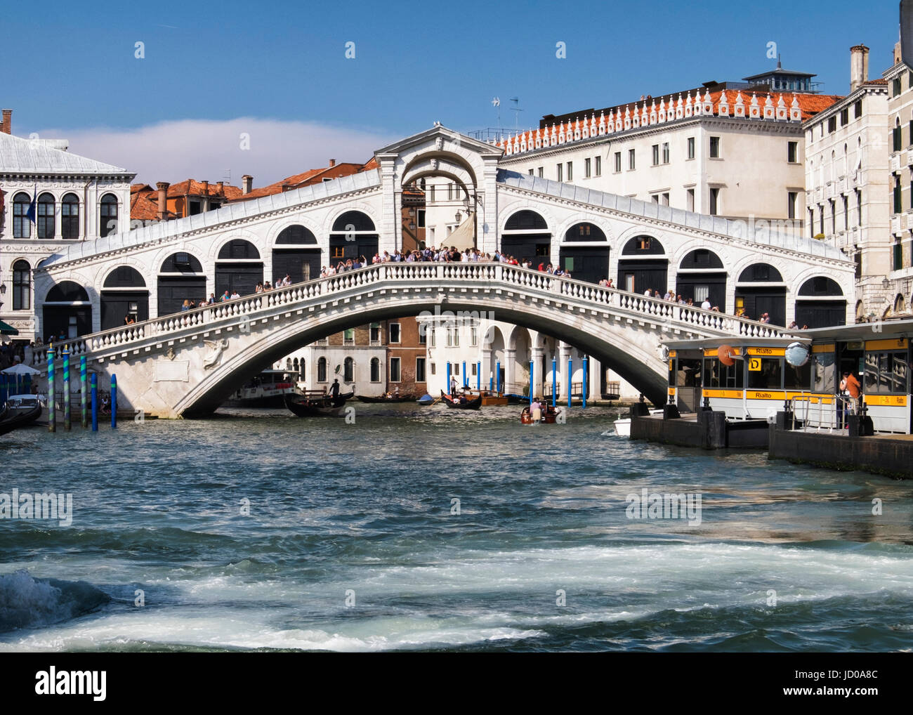 Italy, Venice, San Marco.Rialto bridge, oldest of 4 bridges across ...