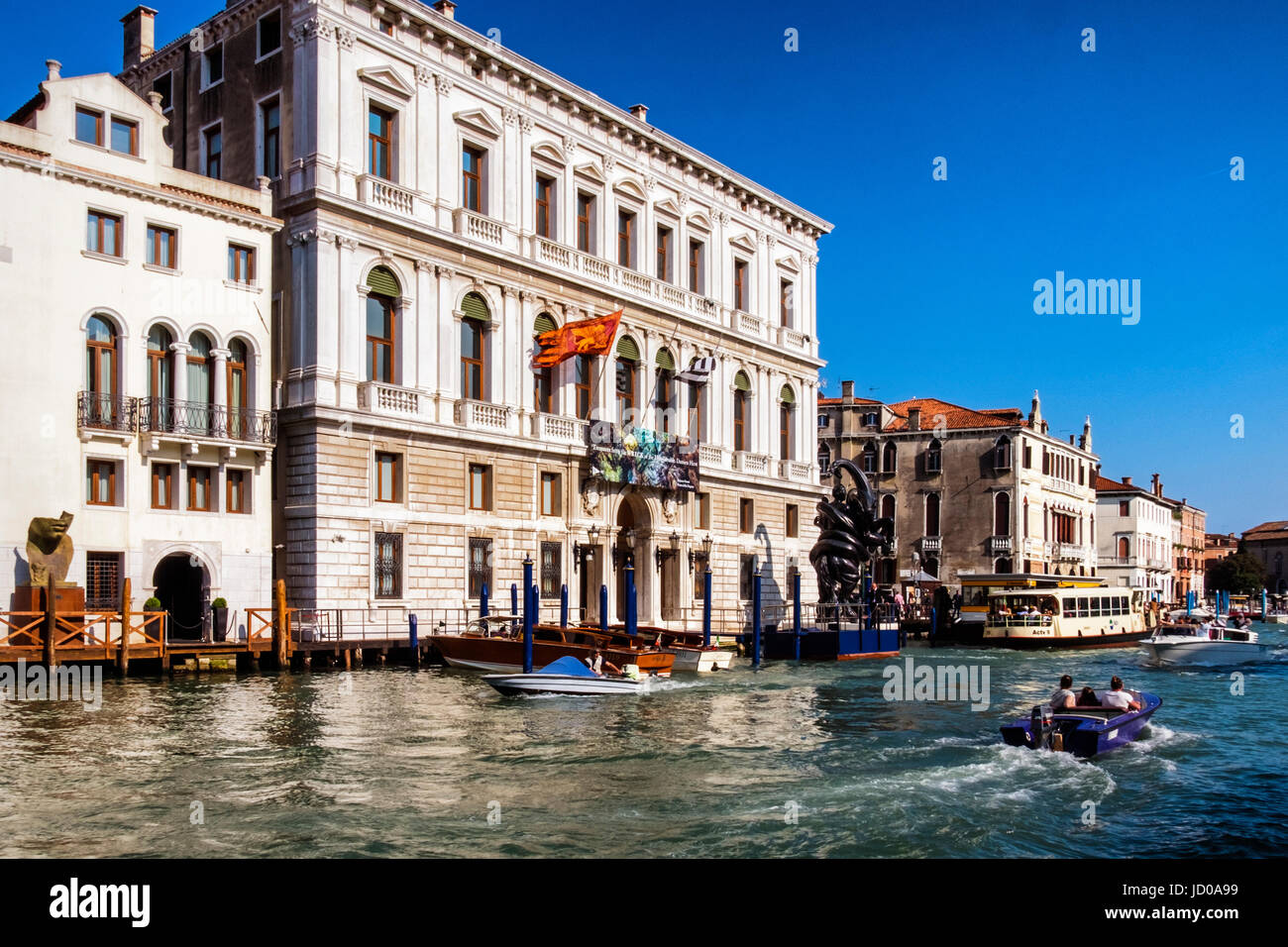 Palazzo grassi italian art hi-res stock photography and images - Alamy