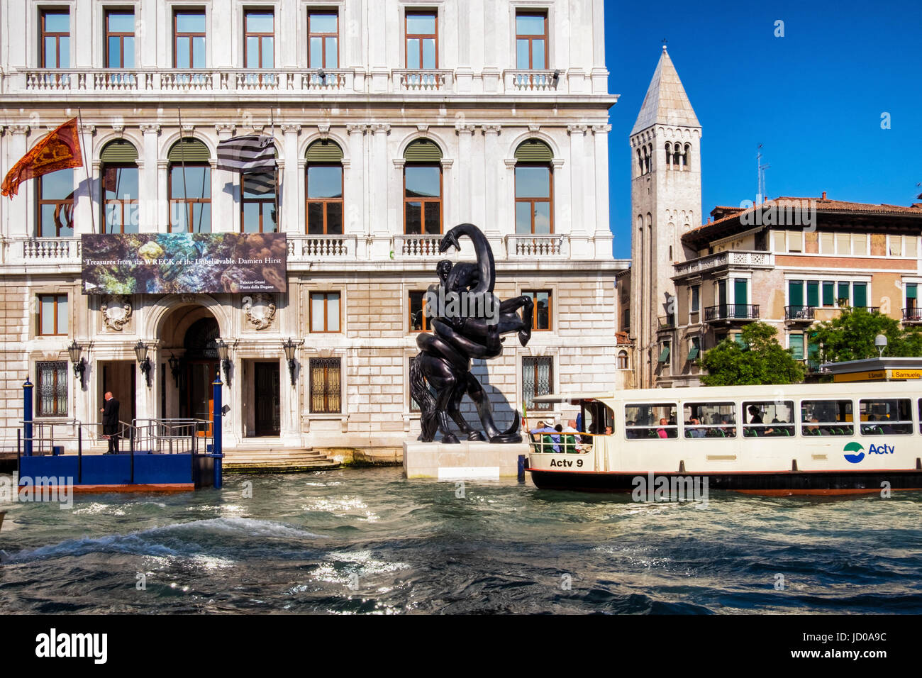 Palazzo grassi italian art hi-res stock photography and images - Alamy