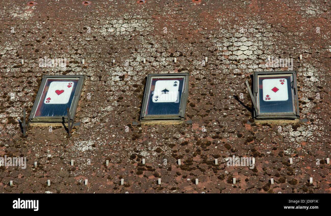 Poker size cards hi-res stock photography and images - Alamy