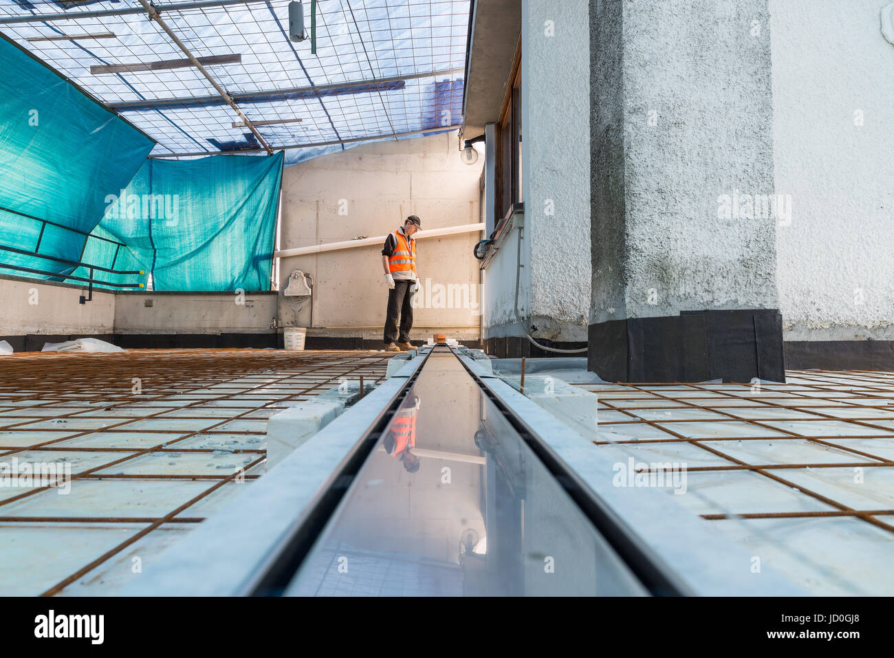 Roof sealing High Resolution Stock Photography and Images - Alamy