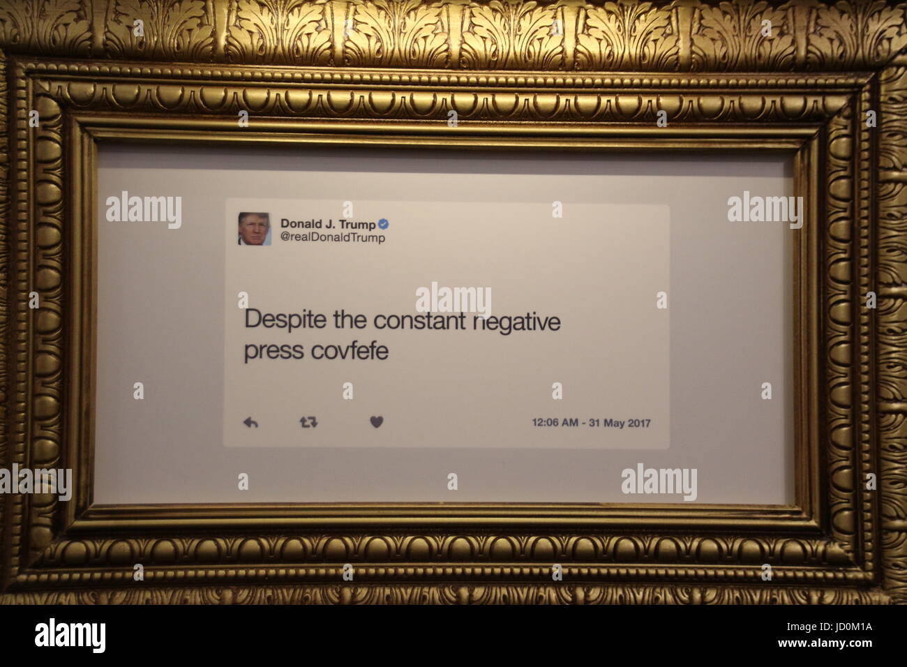 Presidential twitter library hi-res stock photography and images - Alamy
