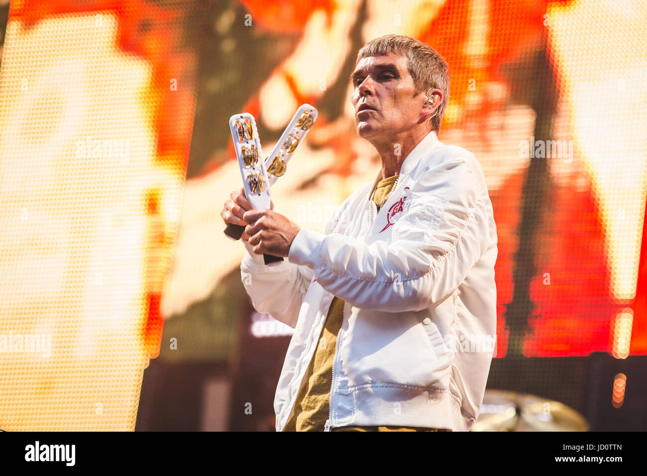 Ian brown stone roses hi-res stock photography and images - Alamy