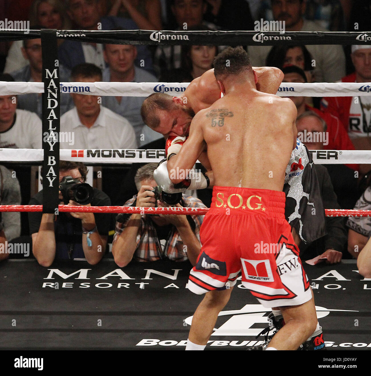 Las Vegas, Nevada, USA. 17th June, 2017. WBA, WBC and IBF Light Heavyweight Boxing Champion ...