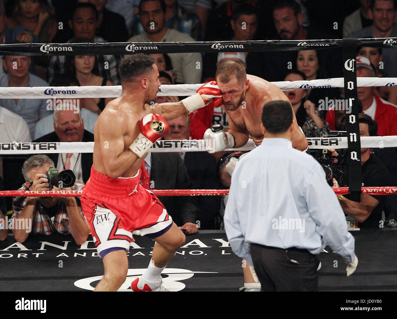 Las Vegas, Nevada, USA. 17th June, 2017. WBA, WBC and IBF Light Heavyweight Boxing Champion ...